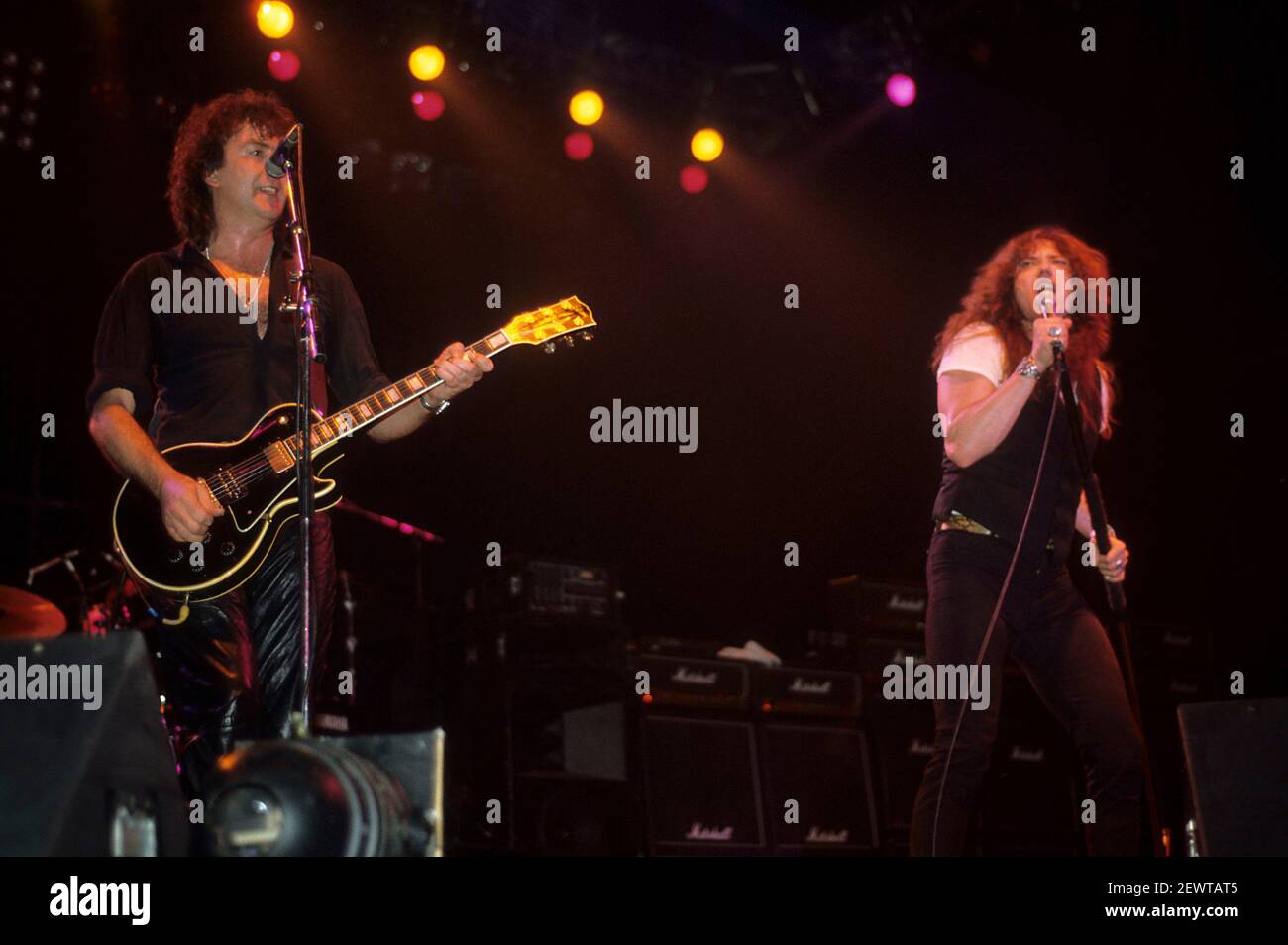 Whitesnake's Mel Galley and David Coverdale live at a 'Slide it in ...