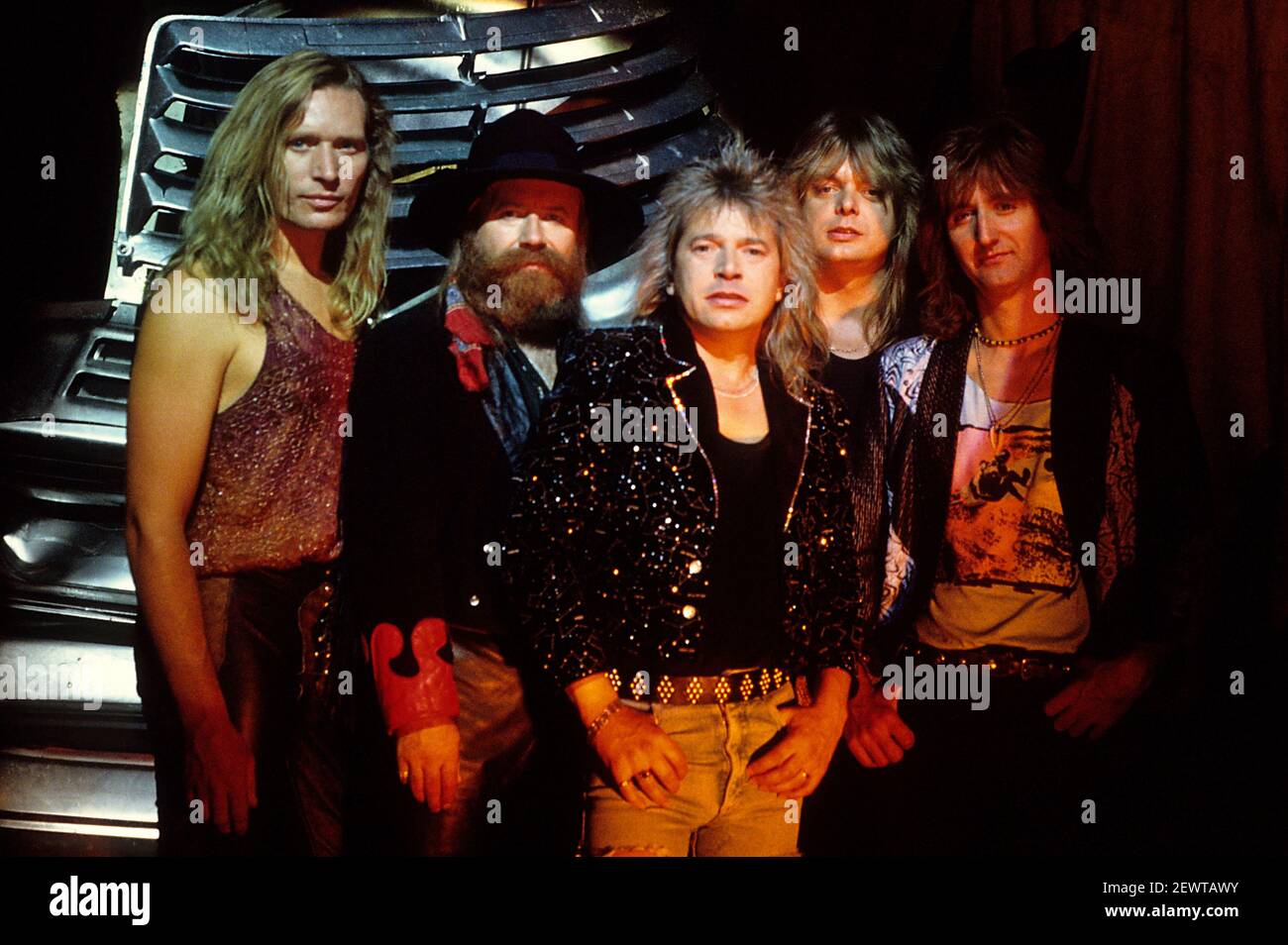 Mickey Barker, Tony Clarkin, Bob Catley, Mark Stanway and Al Barrow of ...