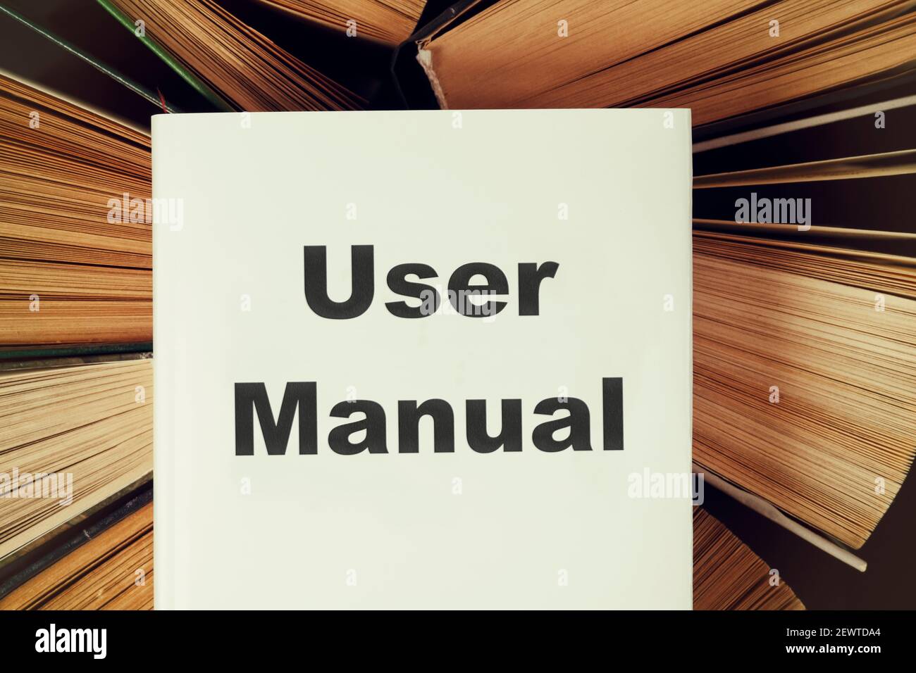 Hardback book spine hi-res stock photography and images - Alamy