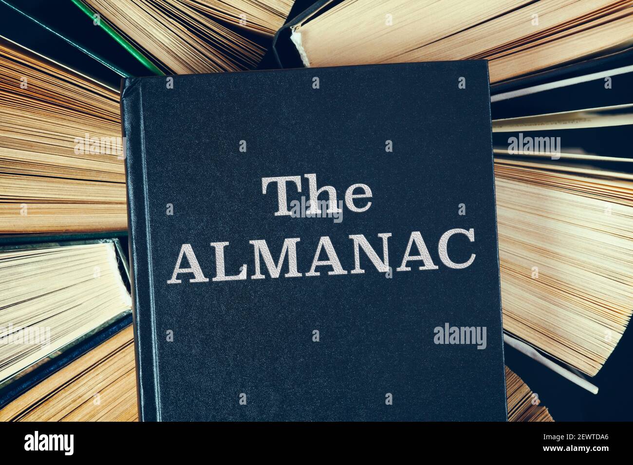 Almanac book hi-res stock photography and images - Alamy