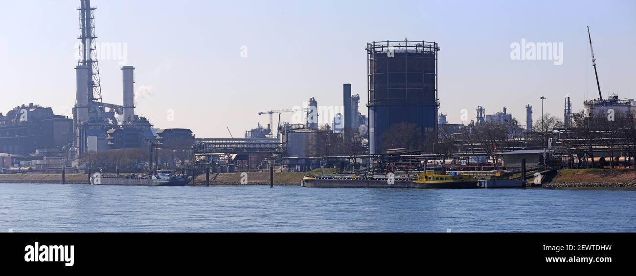 Ludwigshafen germany basf chemical company hi-res stock photography and ...