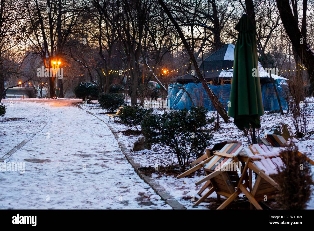 January 2021. Covid 19 closed all bars in the city. Now it just looks ...