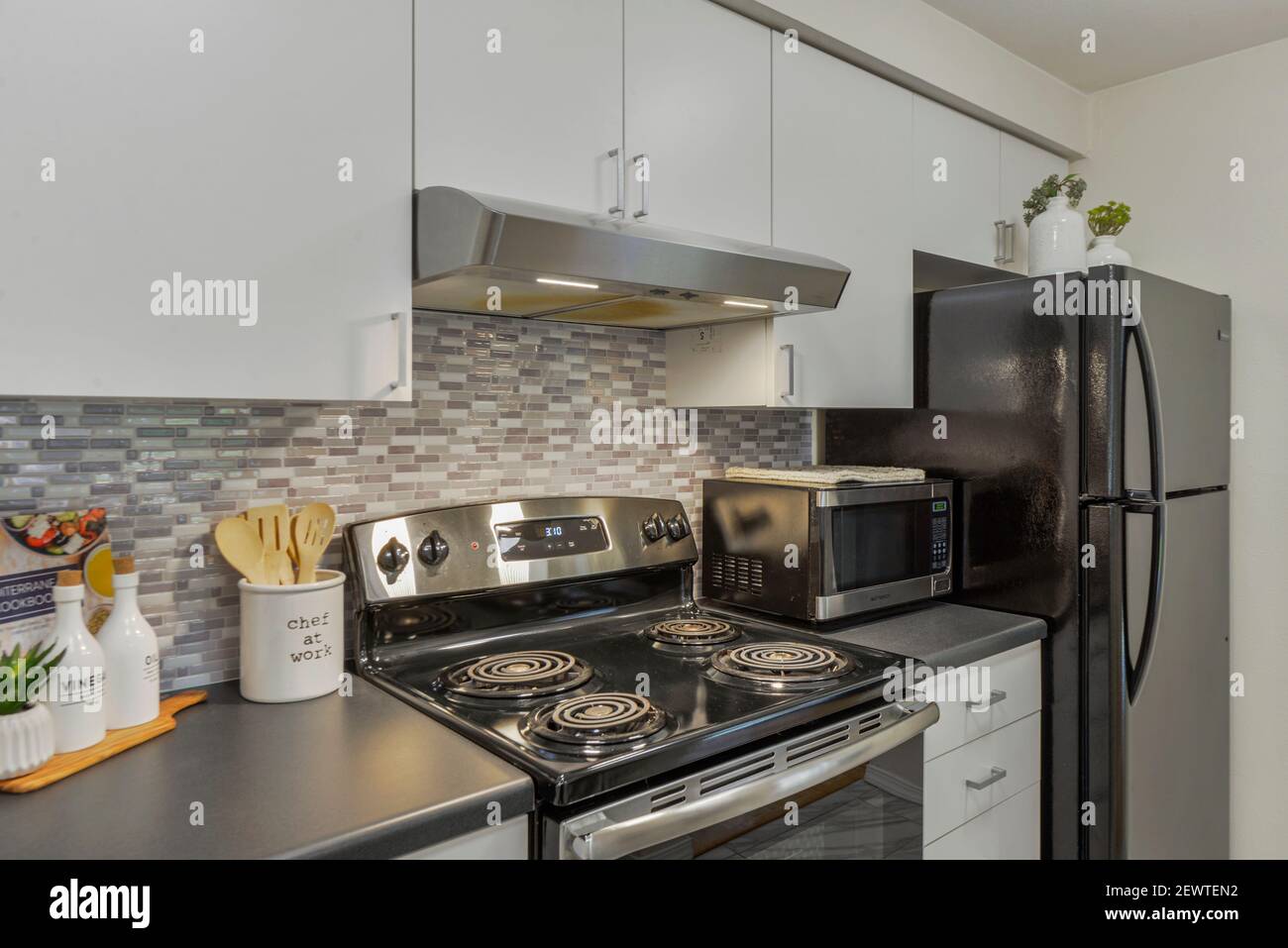 Modern residential kitchen interior Stock Photo - Alamy