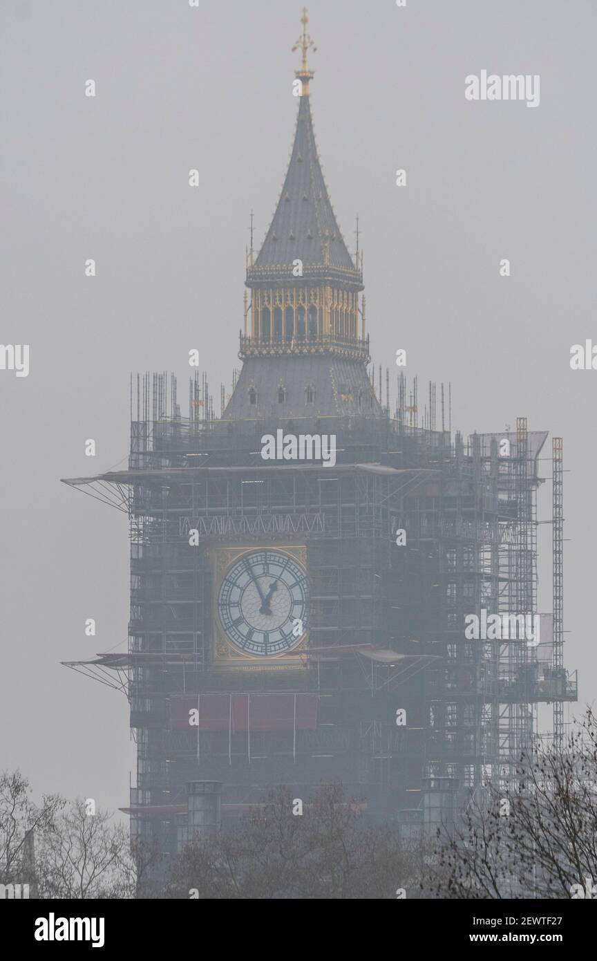 Budget national hi-res stock photography and images - Alamy