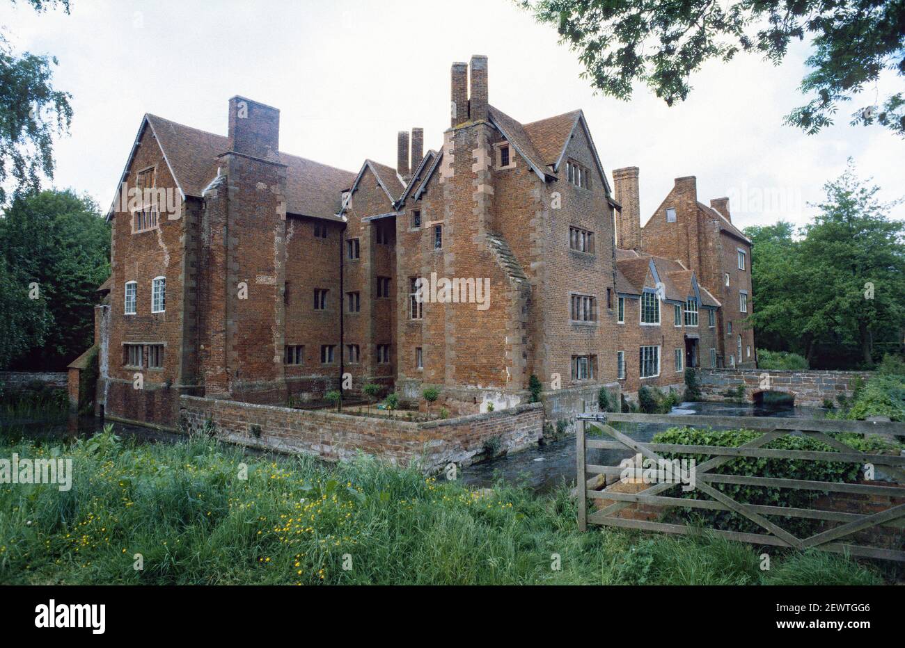 Elizabethan staircase hi-res stock photography and images - Alamy