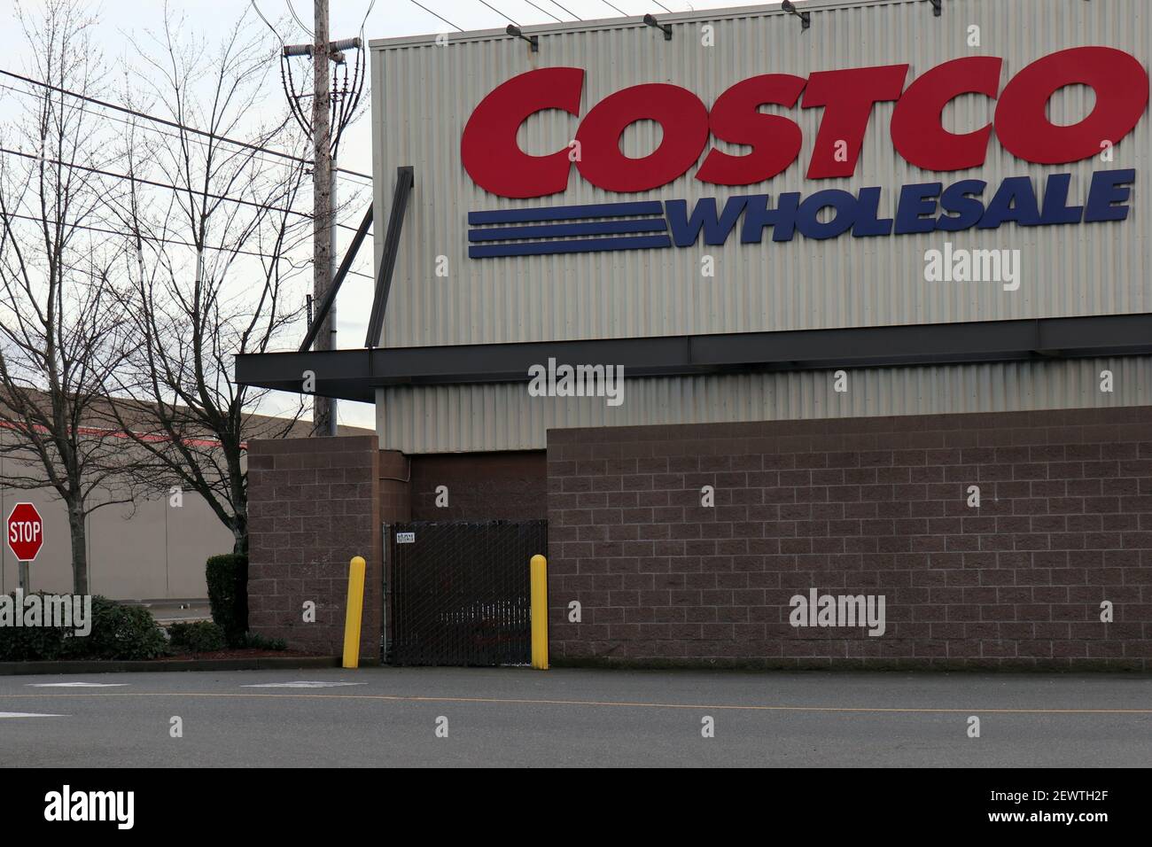 Costco Logo High Resolution Stock Photography and Images - Alamy