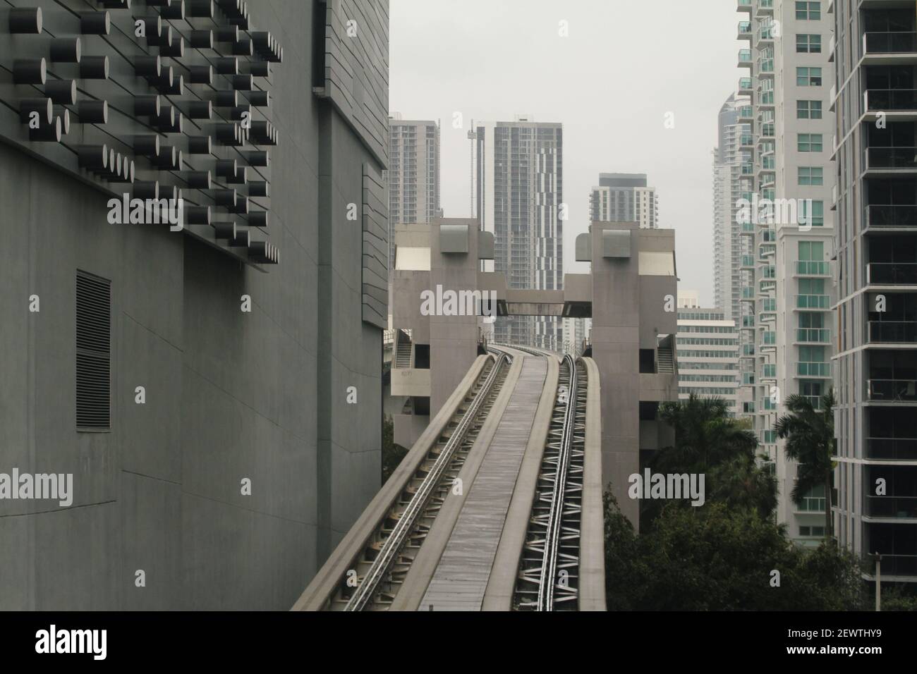 The metromover miami hi-res stock photography and images - Alamy