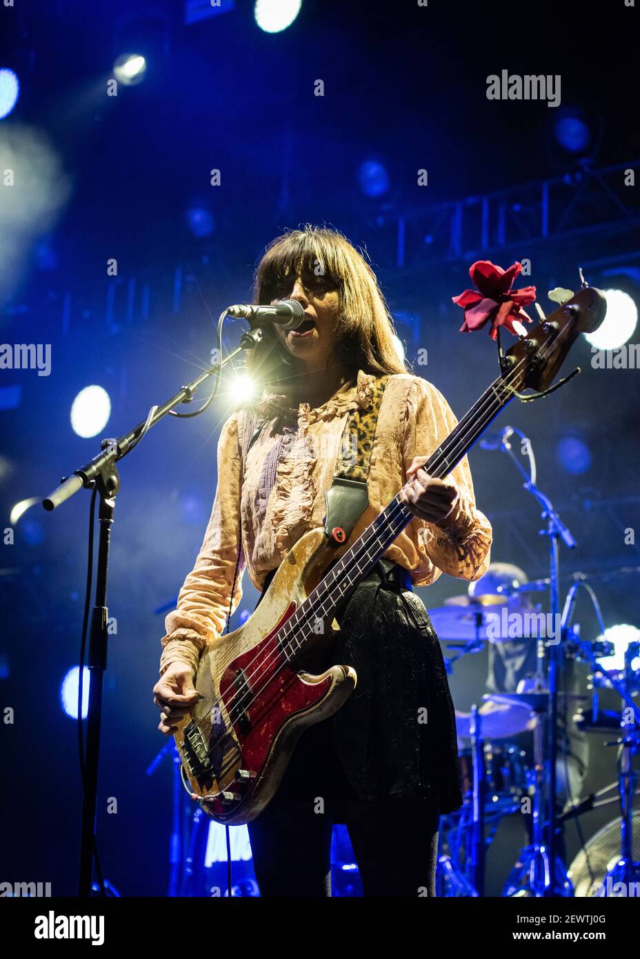 Pixies lead singer frank black hi-res stock photography and images - Alamy