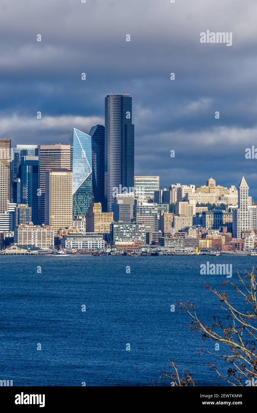 A view of a section of the Seattle skyline Stock Photo - Alamy