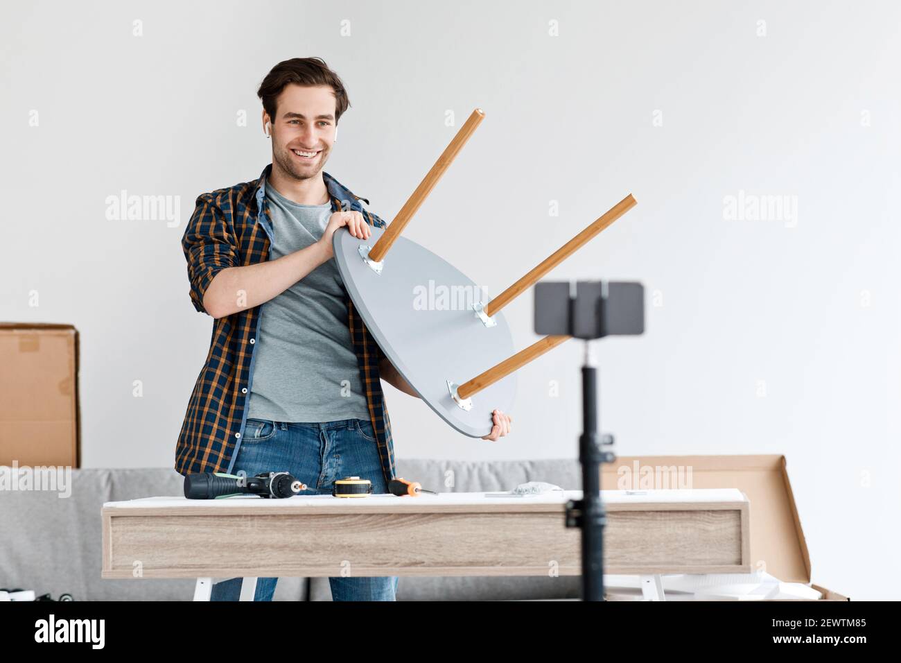 Carpentry furniture hi-res stock photography and images - Alamy