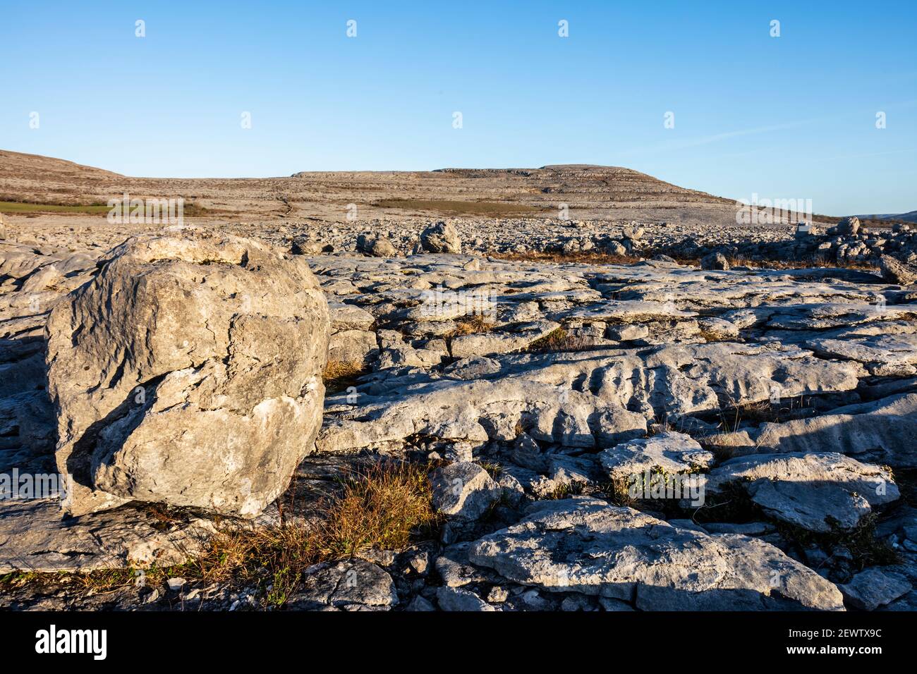 Burren national park hi-res stock photography and images - Alamy