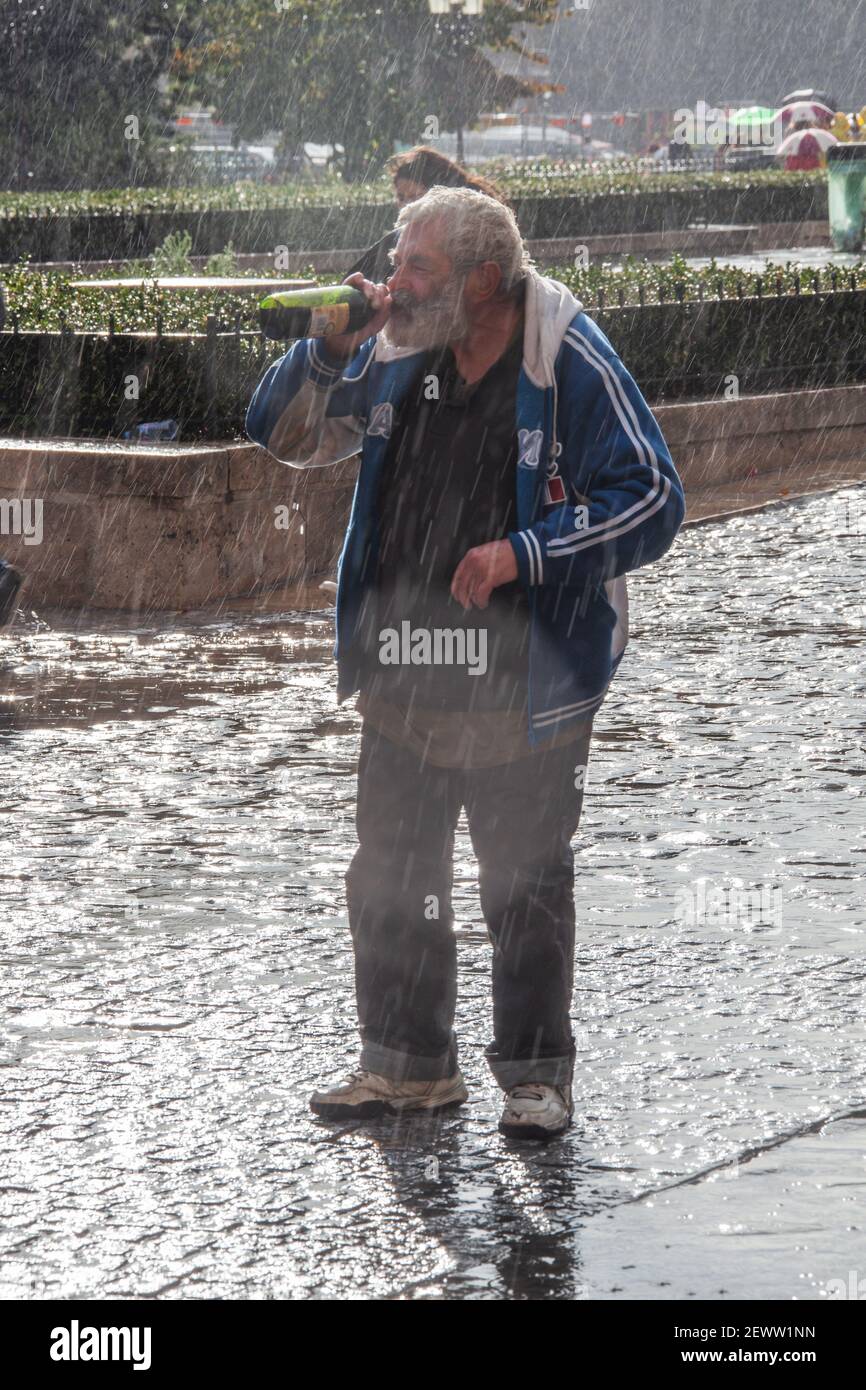 Drunk people on the streets hi-res stock photography and images - Alamy