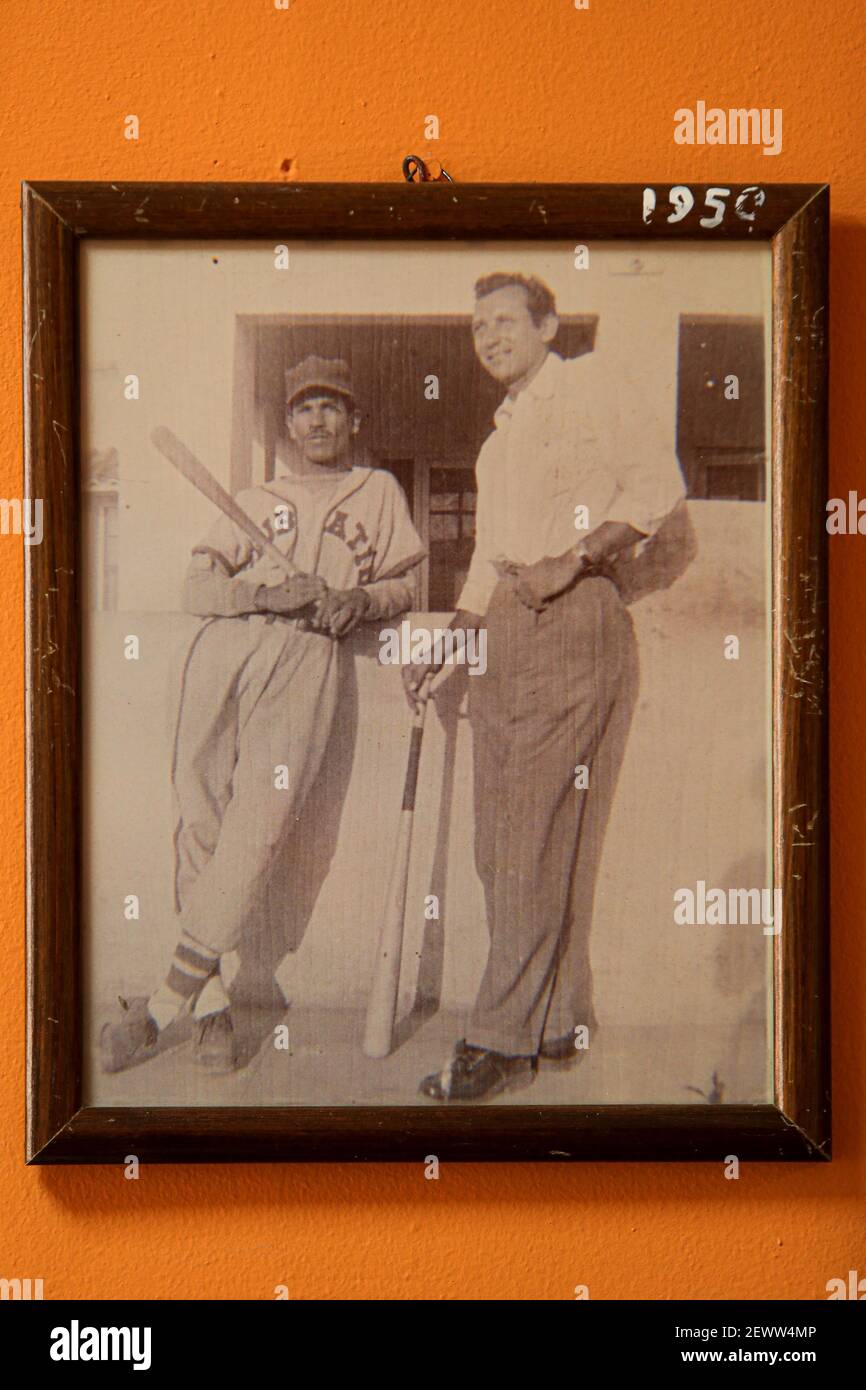 Black and white photo, portrait of the besibol team from Atil, Mexico ...