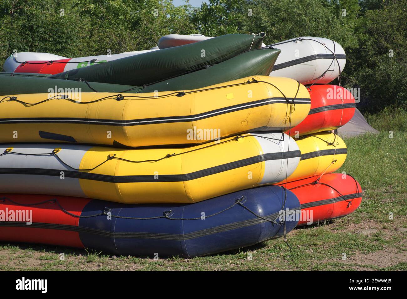 Sailing raft hi-res stock photography and images - Alamy