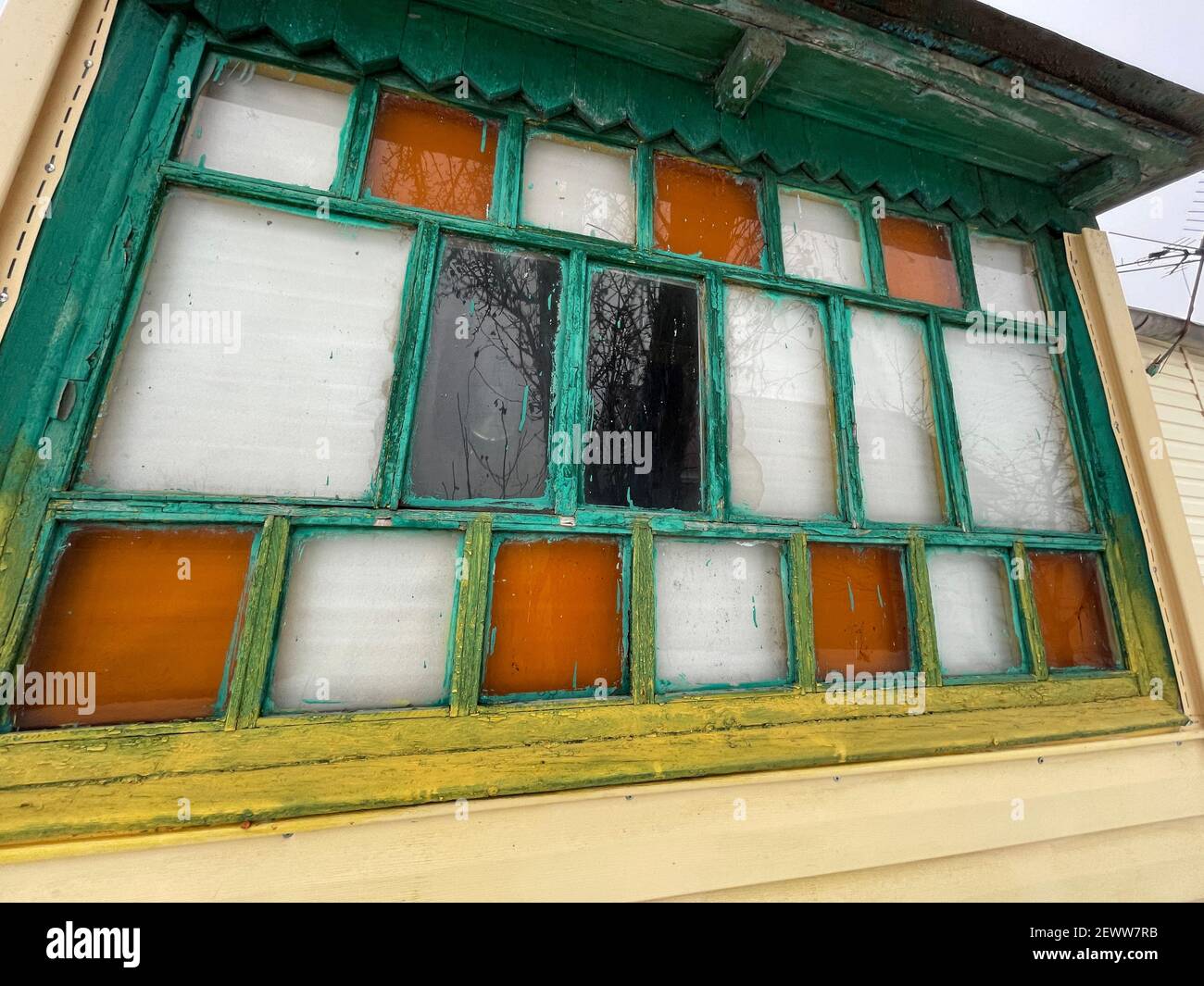 Antique glass pane texture hi-res stock photography and images - Alamy