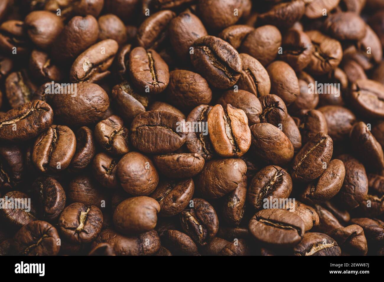 Background fresh roasted coffee hi-res stock photography and images - Alamy