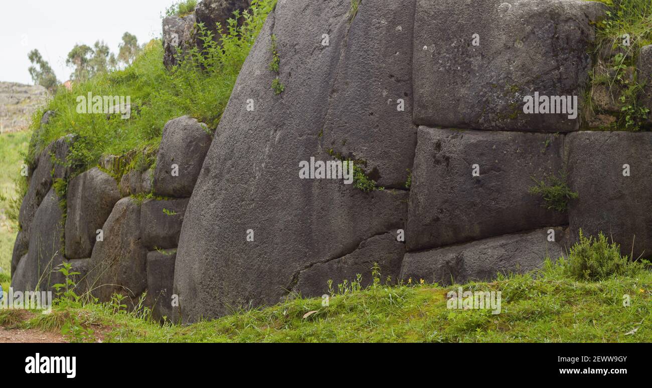 Inka stone wall design hi-res stock photography and images - Alamy