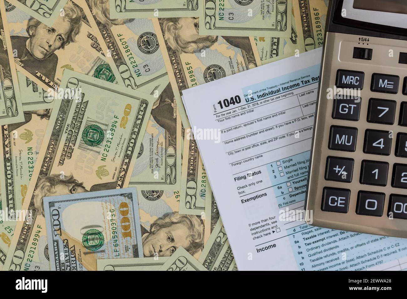 Individual Income Tax date time return form 1040 U.S. with calculator ...