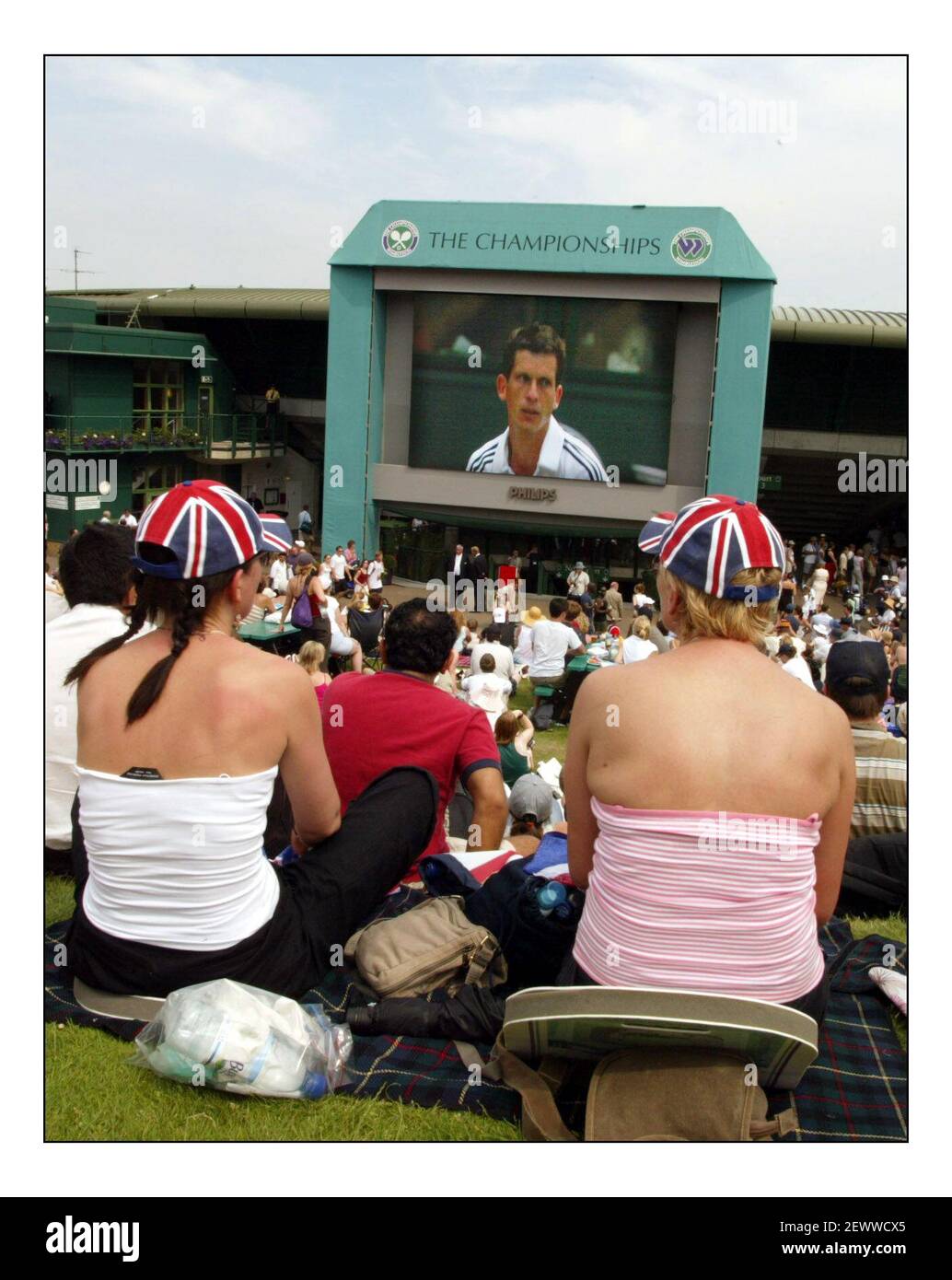 Tim Henman out of this years wimbledon Crouds watch on Henman Hillpic ...