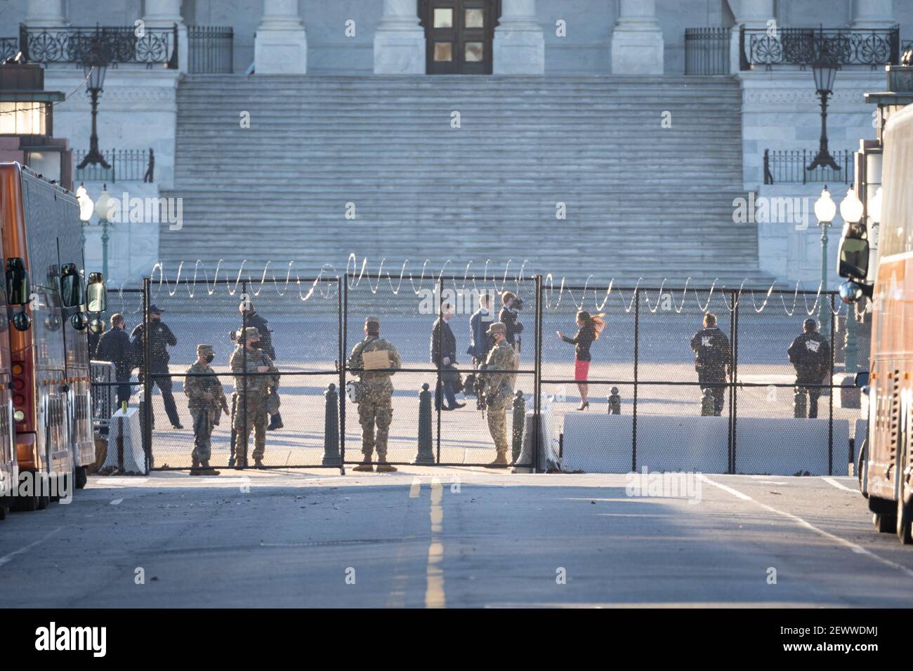 Capitol security guard riot hi-res stock photography and images - Alamy