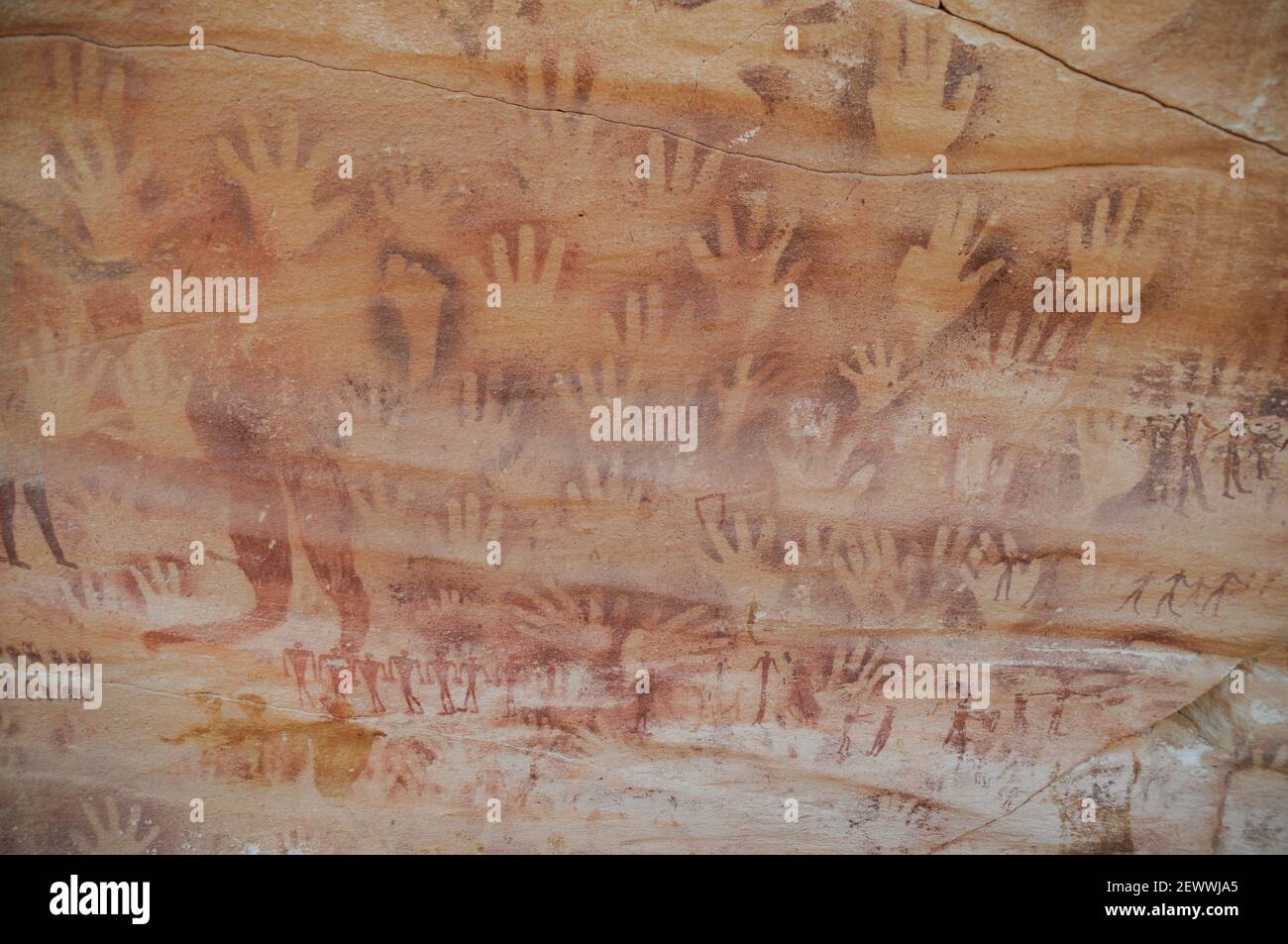 Neolithic rock art and paintings at Foggini-Mestikawi Cave at Wadi Sura ...