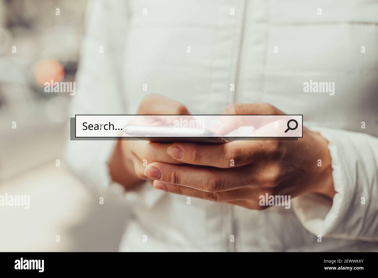 Magnifying glass search bar hi-res stock photography and images - Alamy
