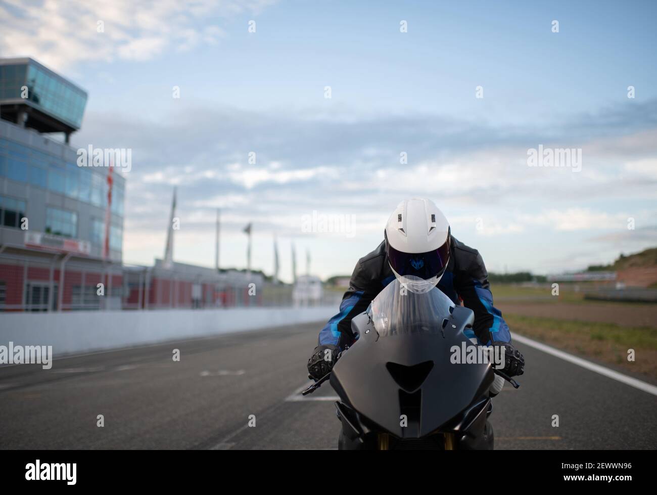 Professional motorcyclist hi-res stock photography and images - Alamy
