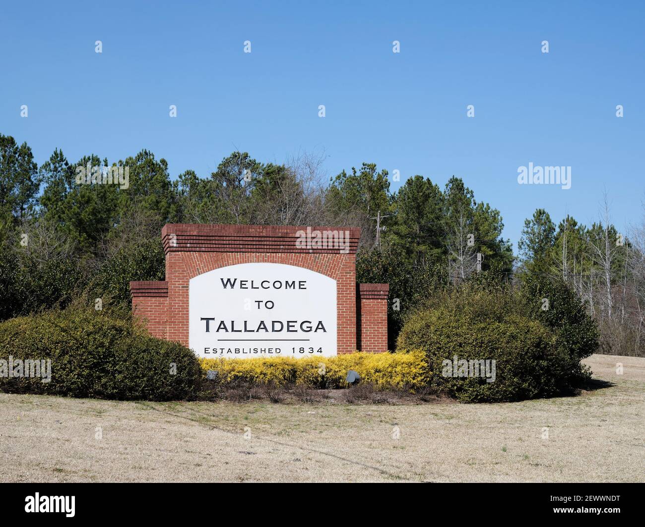 Talladega welcome sign hi-res stock photography and images - Alamy