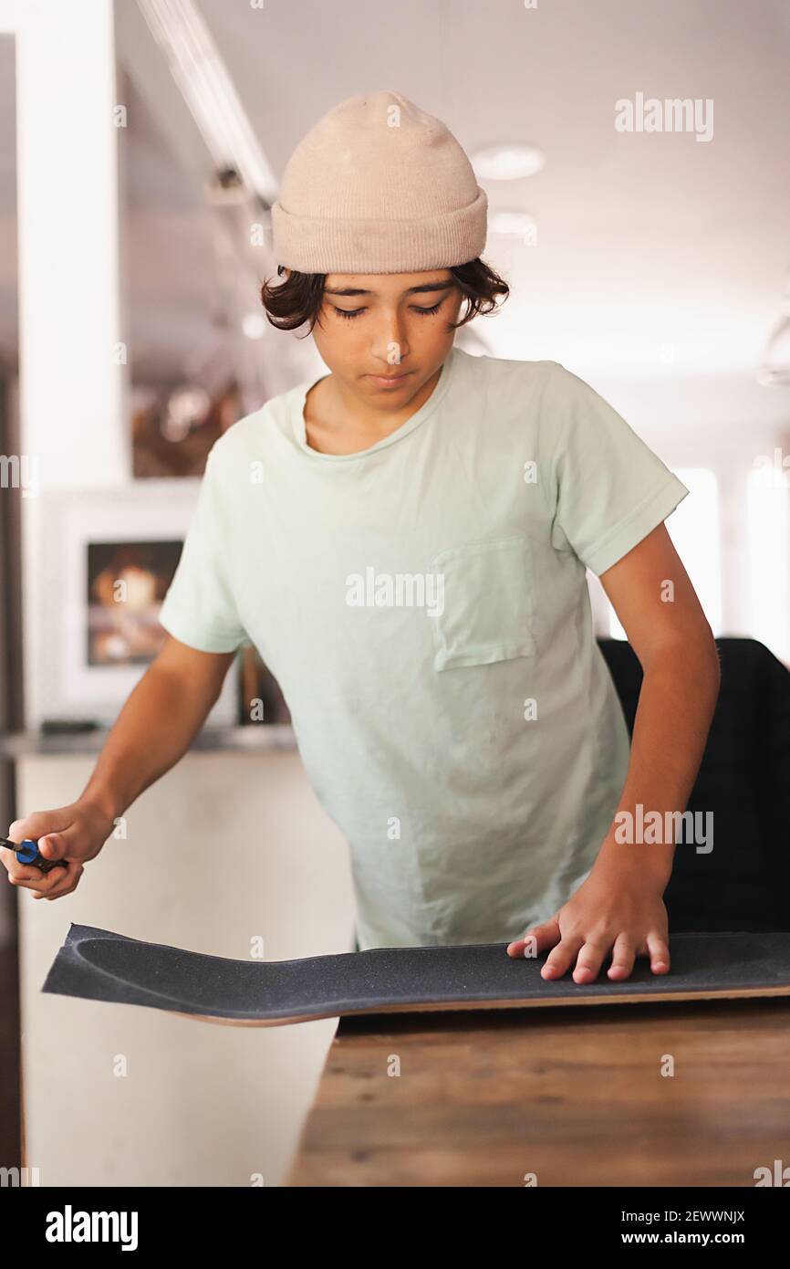 Adult grip hi-res stock photography and images - Alamy