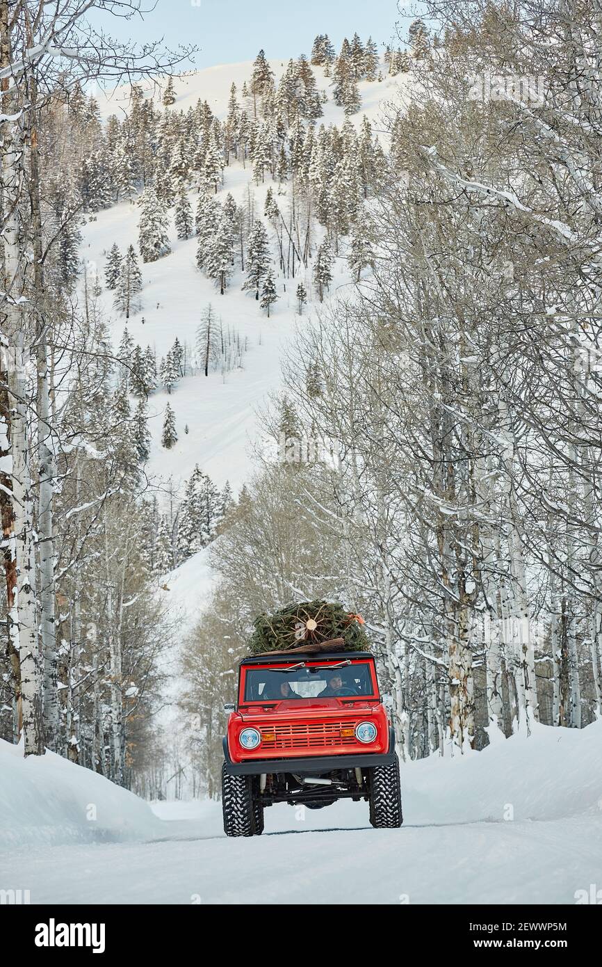 Ford bronco 4x4 hi-res stock photography and images - Alamy