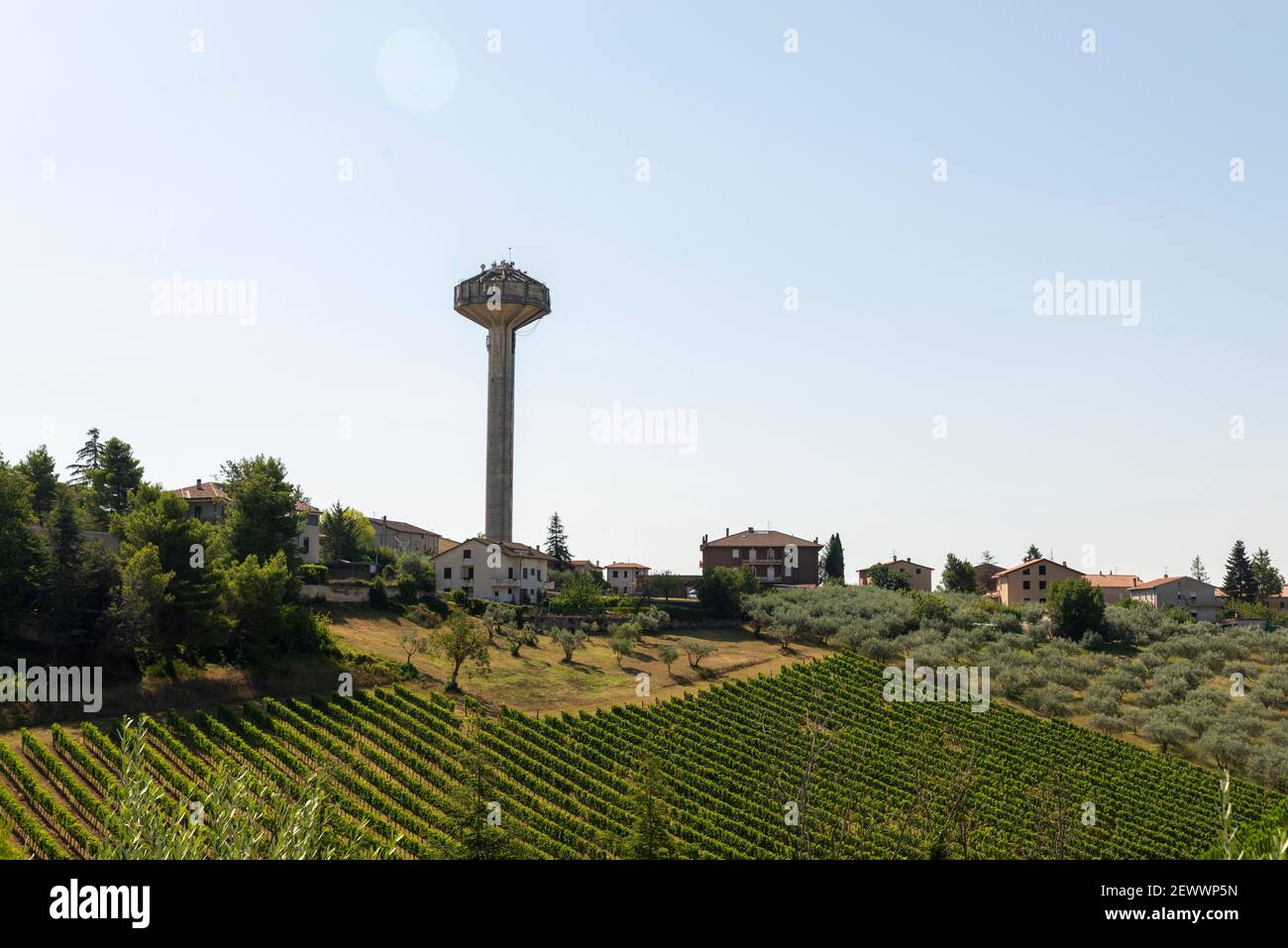 Montefalco church hi-res stock photography and images - Alamy