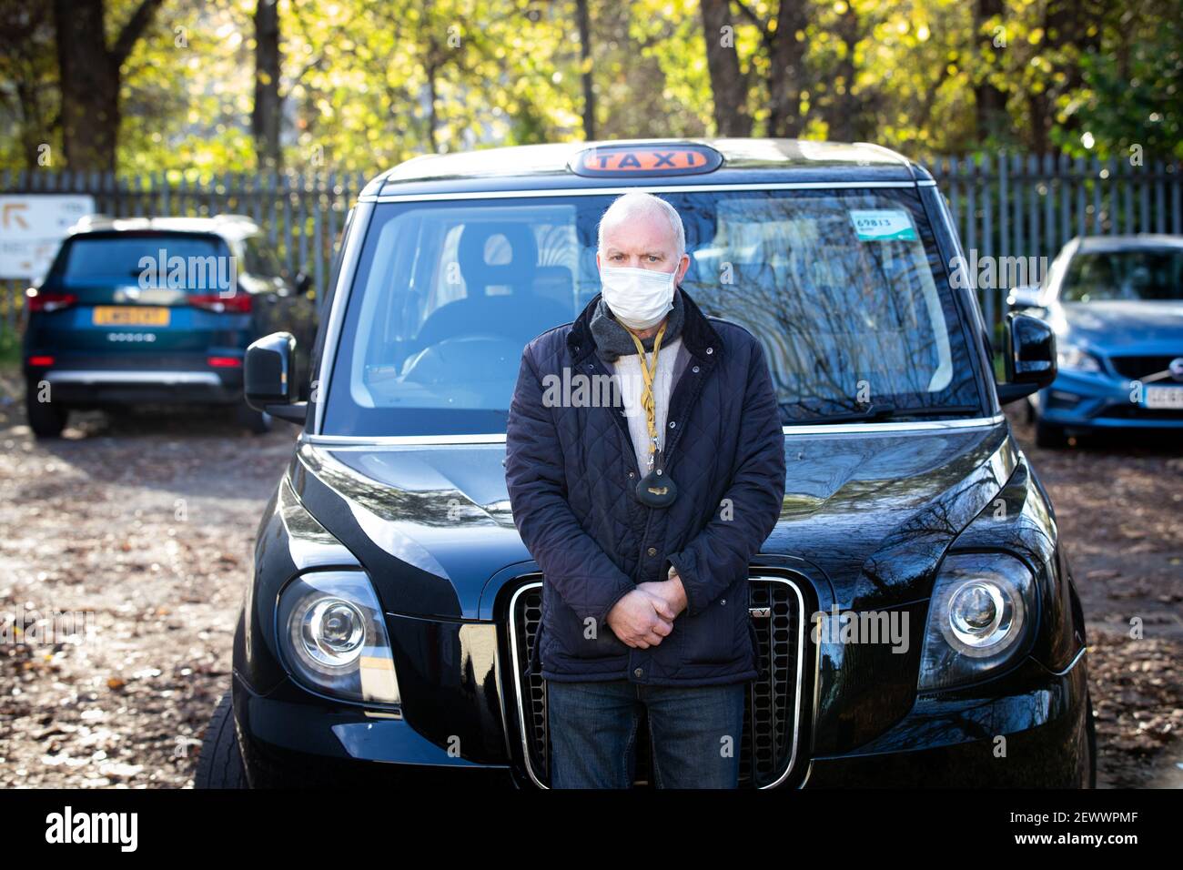 Black driver in mask hi-res stock photography and images - Alamy