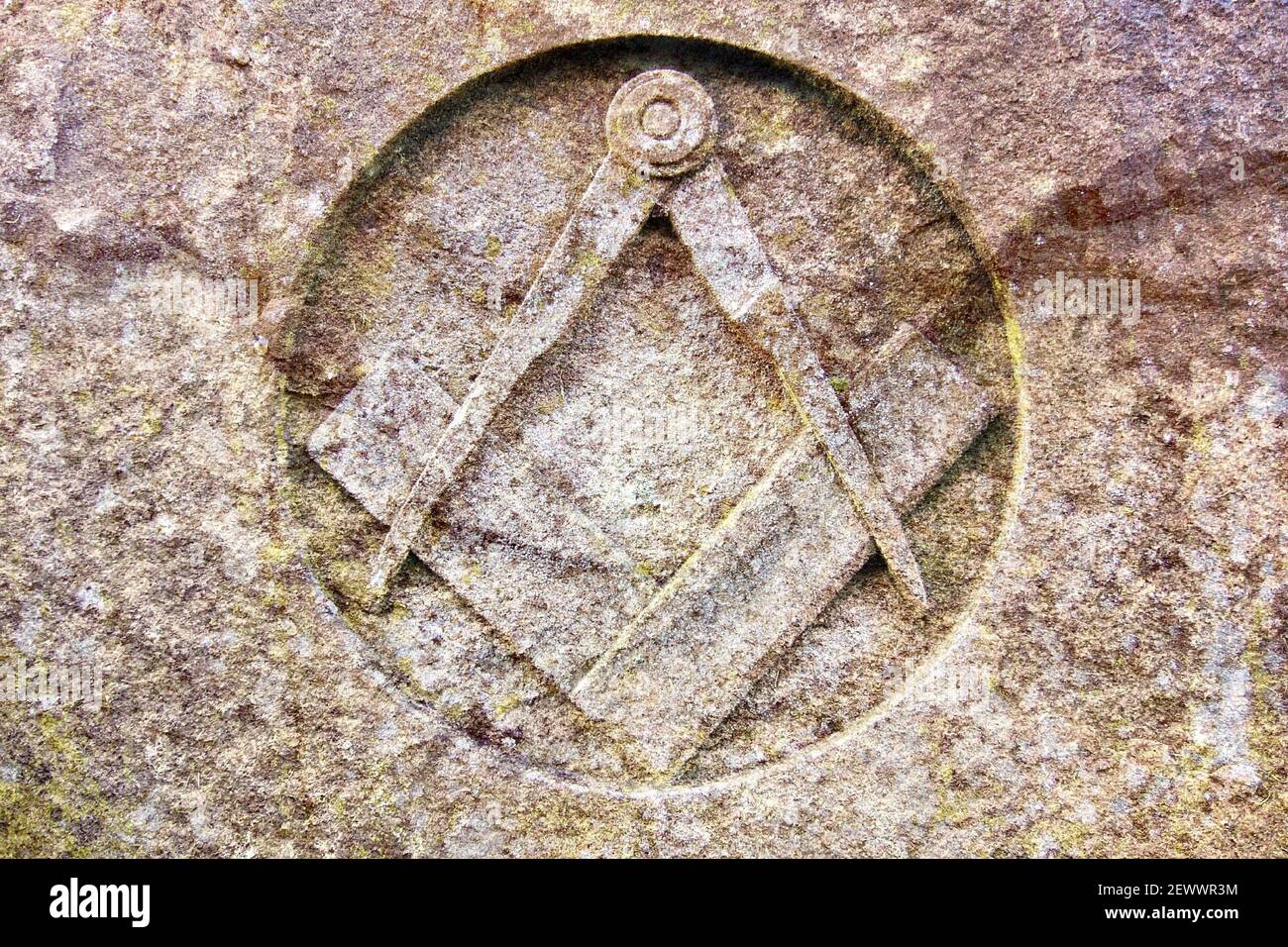 Square and compasses hi-res stock photography and images - Alamy