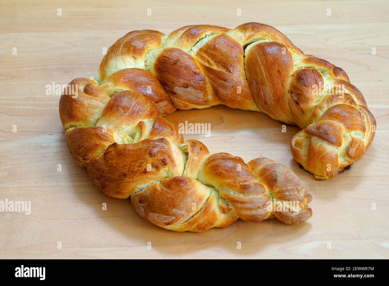Braided challah brioche bread hi-res stock photography and images - Alamy