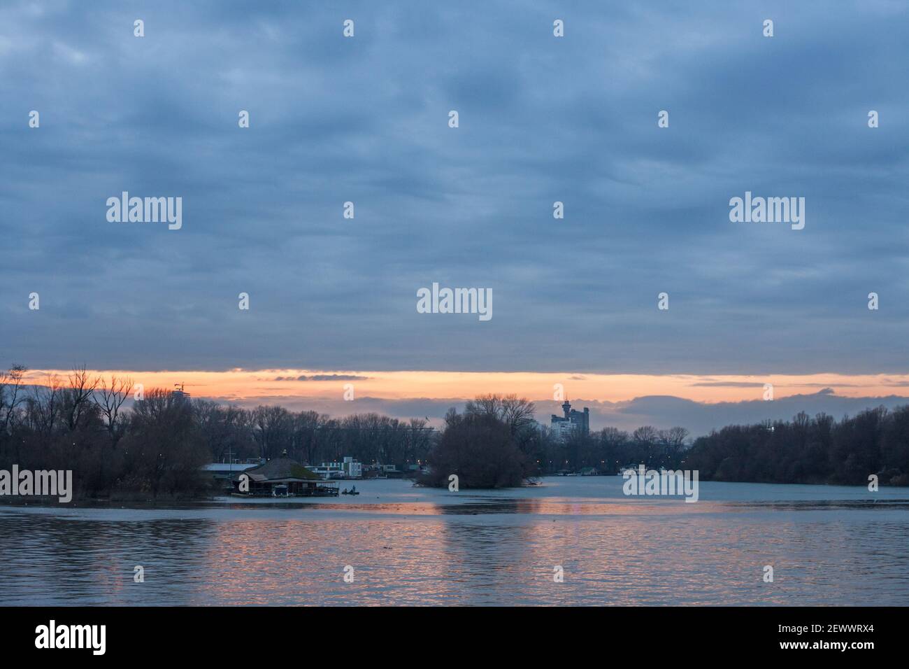 Dunav reka hi-res stock photography and images - Alamy