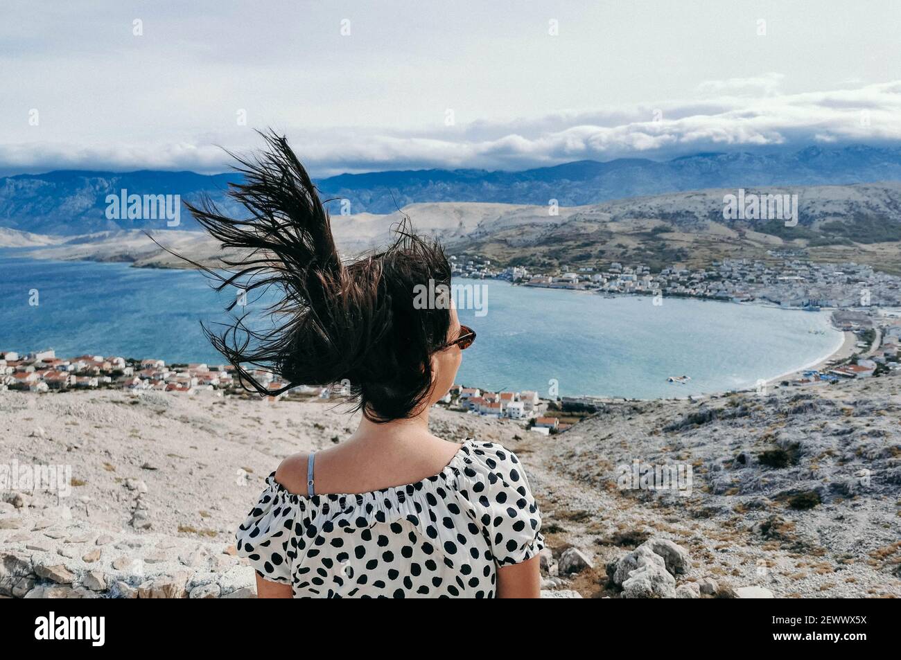 Wind blown dress hi-res stock photography and images - Alamy