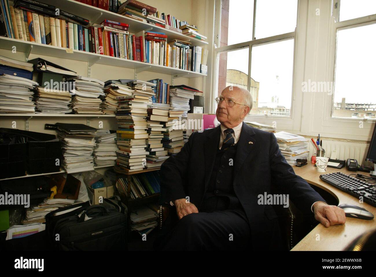 Sir Robert Worcester founder of MORI. pic David Sandison Stock Photo ...