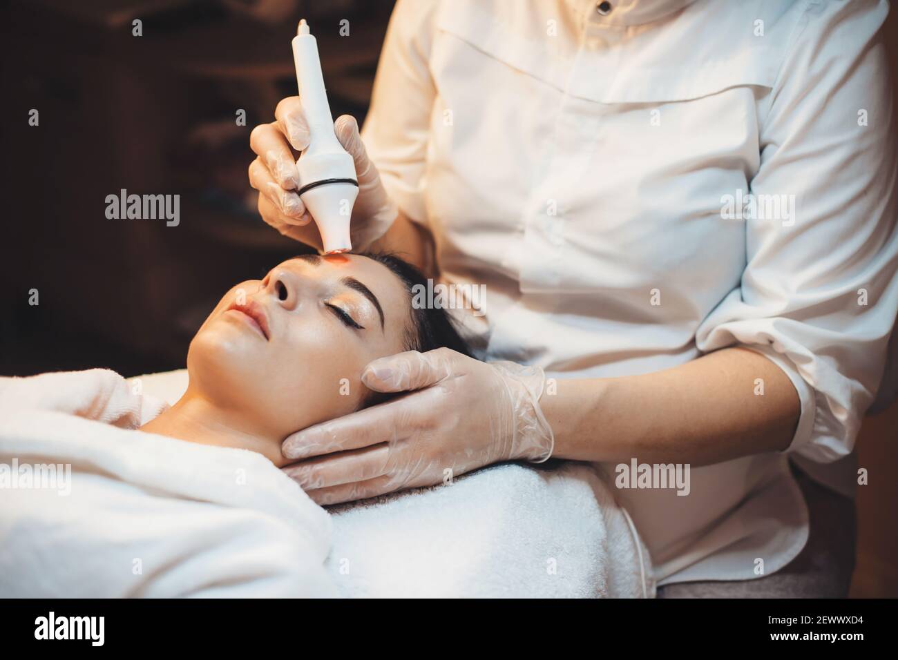 Warts face hi-res stock photography and images - Alamy