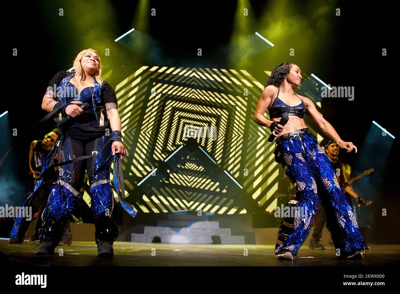 Tlc group hi-res stock photography and images - Alamy