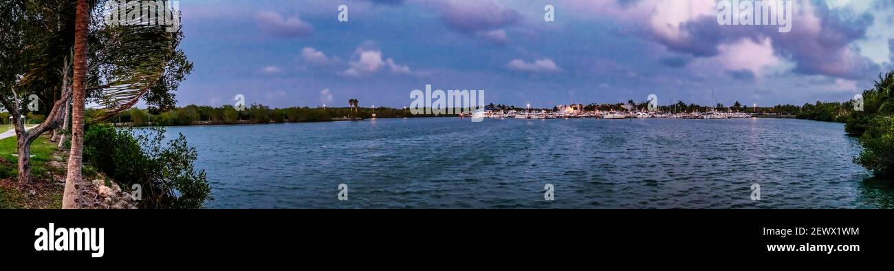 Early evening panoramic view of the Black Point Park Marina in Miami ...