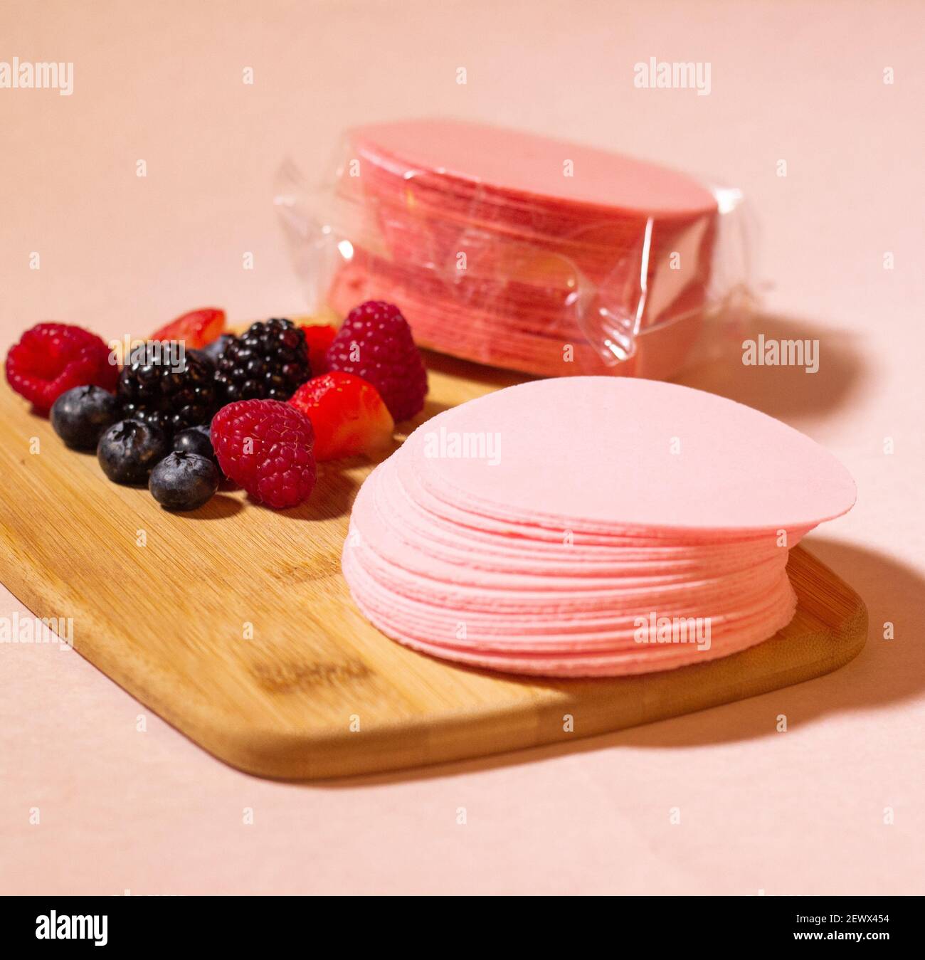 Pink wafers hi-res stock photography and images - Alamy