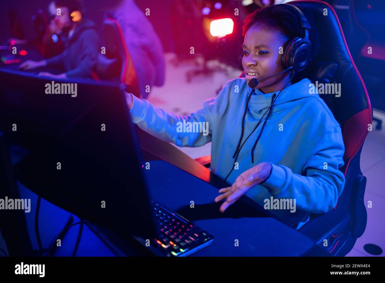 Streamer beautiful African girl regrets losing professional gamer loser ...