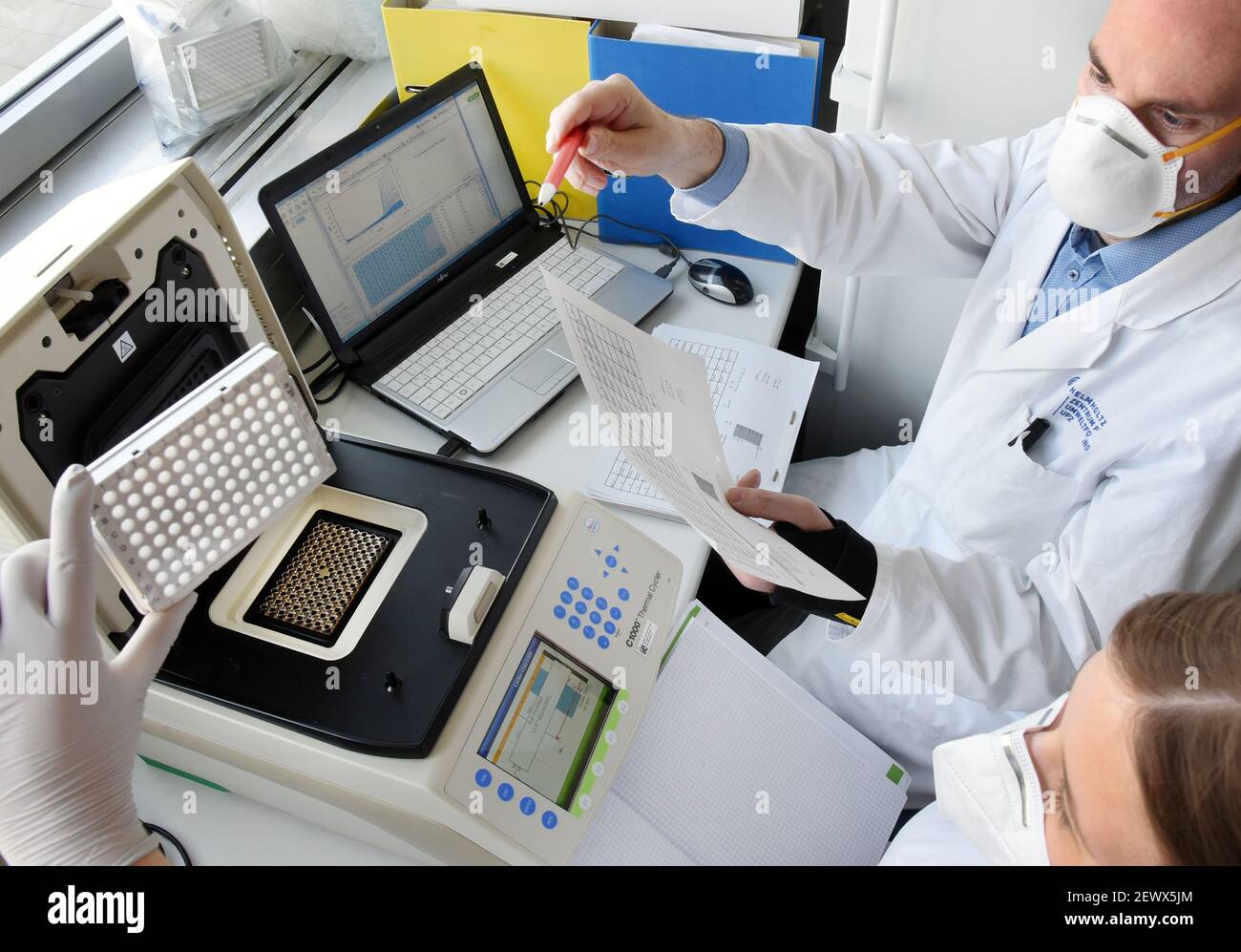 Environmental microbiology hi-res stock photography and images - Alamy