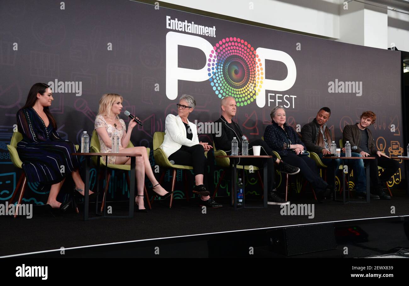 LOS ANGELES - OCTOBER 30: Jamie Lee Curtis, Kathy Bates, Ryan Murphy ...