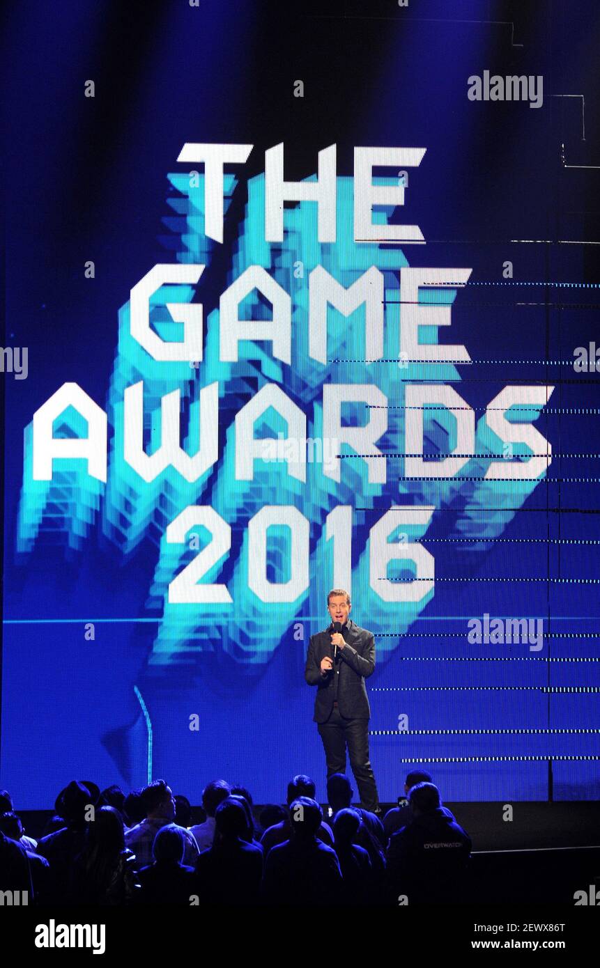 LOS ANGELES, CA - DECEMBER 1: Host Geoff Keighley onstage at The Game ...