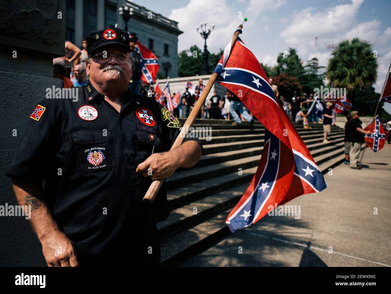 White Nationalists gather to protest the removal of the confederate ...