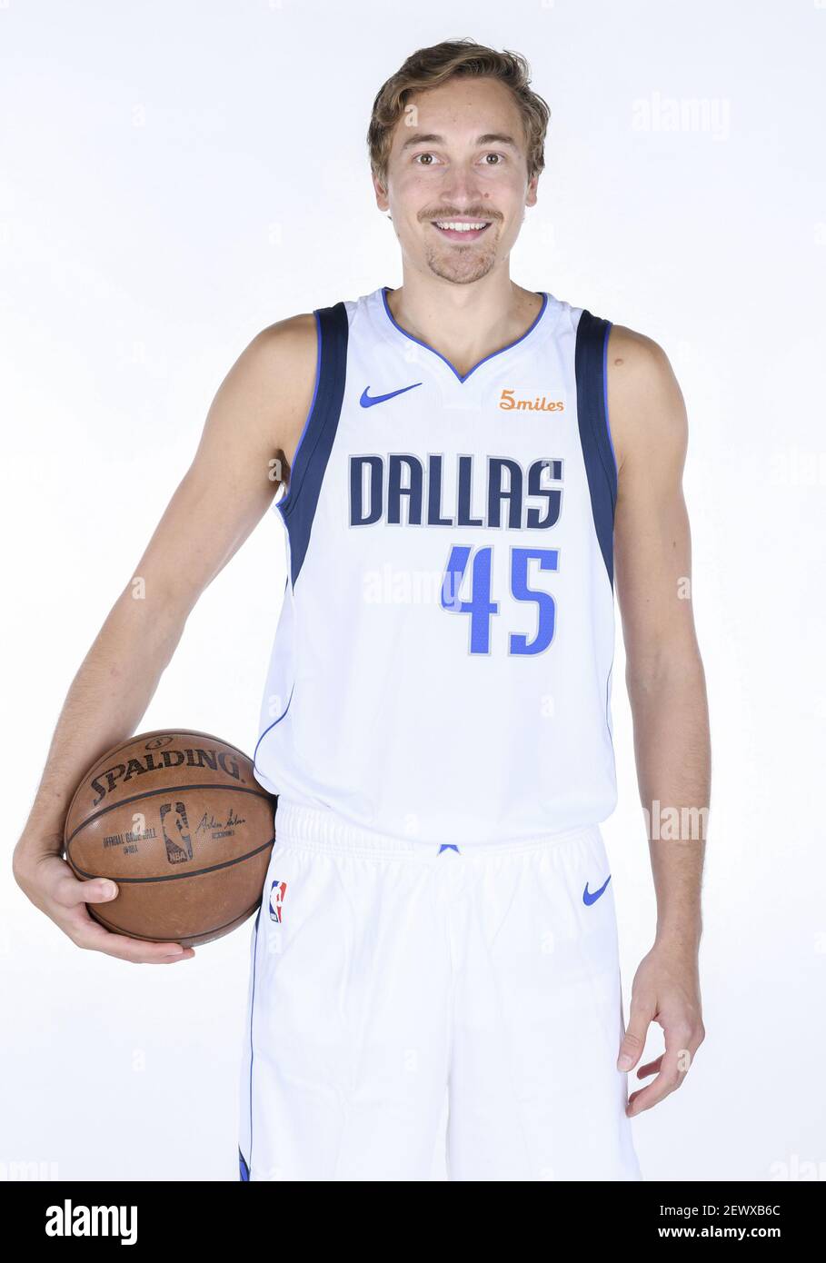 Sept 21, 2018: Dallas Mavericks guard Ryan Broekhoff #45 poses during ...