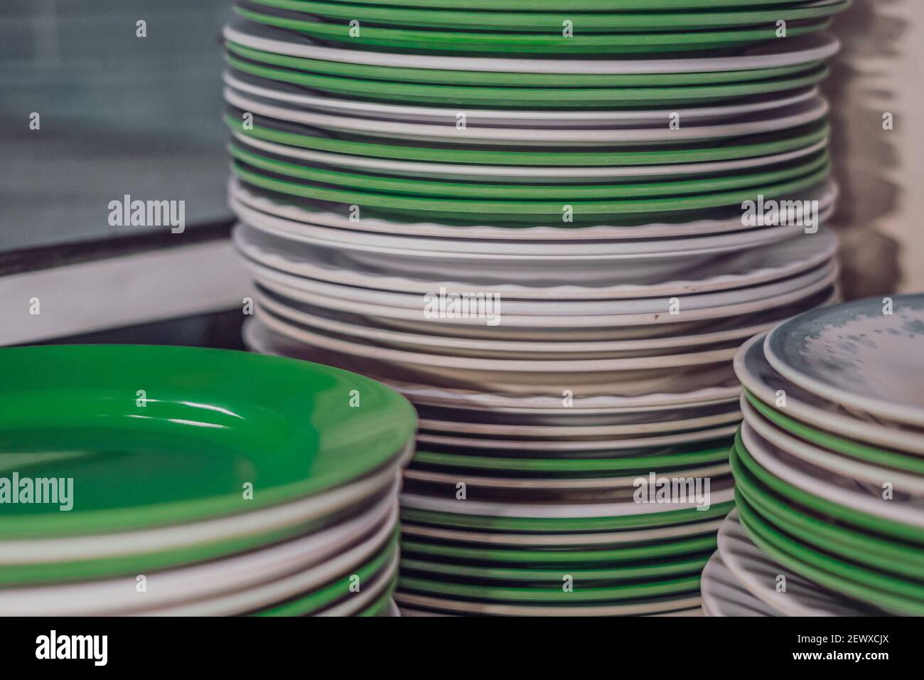 Melamine plates hi-res stock photography and images - Alamy