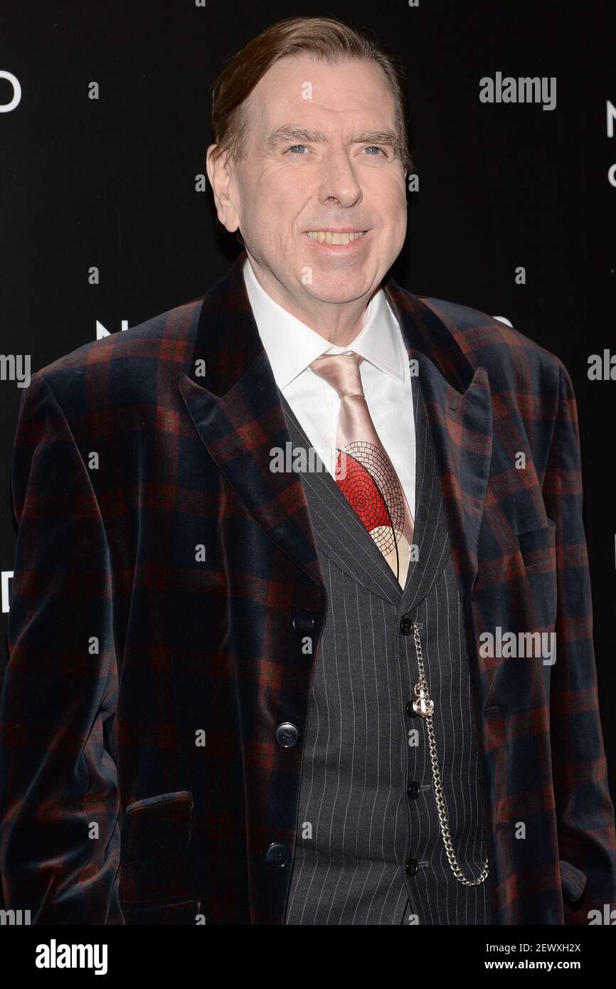 Actor Timothy Spall attends the 2014 National Board of Review Gala at ...