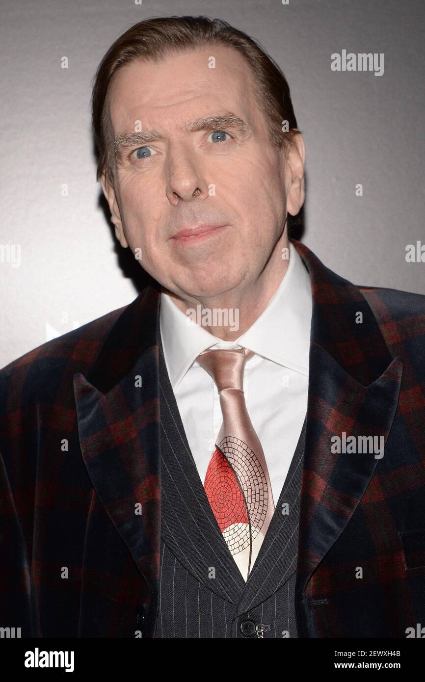Actor Timothy Spall attends the 2014 National Board of Review Gala at ...